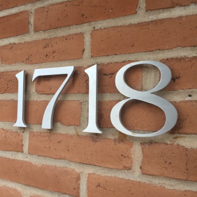 Order Large Quantities of Commercial-Grade Signage