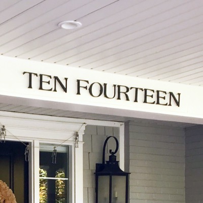 Order Large Quantities of Commercial-Grade Signage