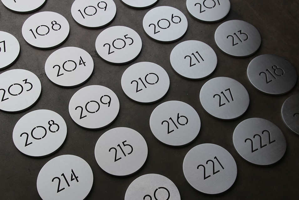 Order Large Quantities of Commercial-Grade Signage